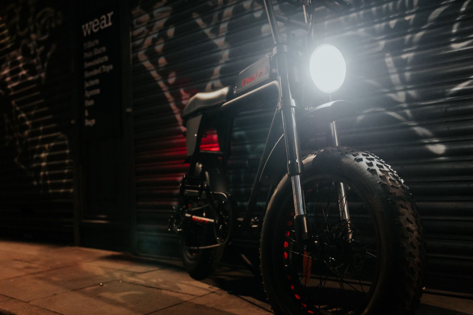 Cruz73 Retro Electric Bike - Pro Version